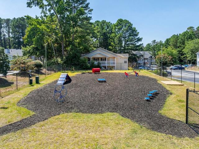 Anthos at Pinewood Manor 2 Bedroom Apartment for Rent at 6903 Tara Blvd, Jonesboro, GA 30236