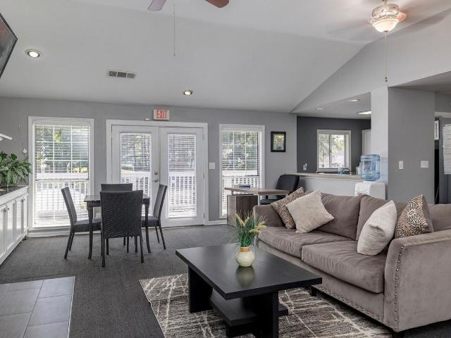 Anthos at Pinewood Manor 2 Bedroom Apartment for Rent at 6903 Tara Blvd, Jonesboro, GA 30236