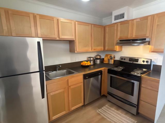 Antilles Apartments