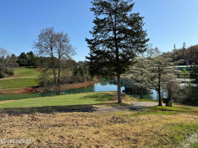 Antlers Way, LaFollette, TN 37766