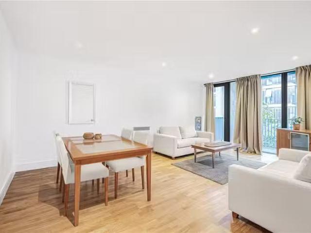 Antonine Heights, City Walk, London, SE1 3DB