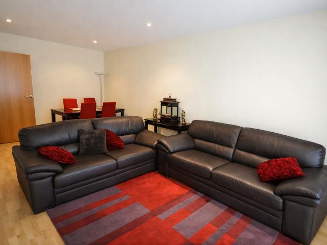 Antonine Heights, London Bridge, London SE1, 1 bed flat to rent, £2,200 pcm | PrimeLocation