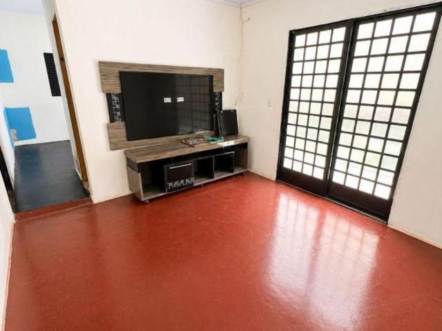 ANTÔNIO SEVERO VENDE: CASA AR 08 SOBRADINHO 2