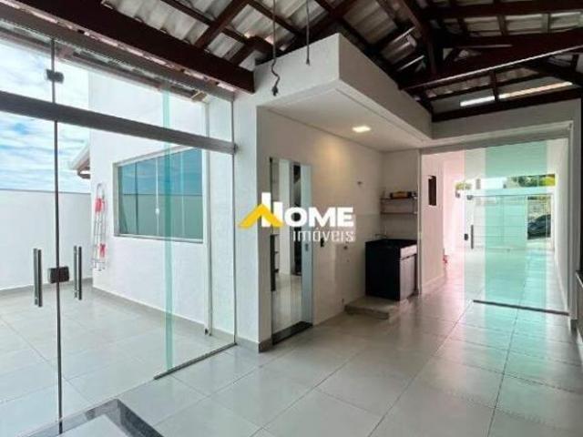 Casa à venda, 3 quartos, 1 suíte, 3 vagas, Masterville Sarzedo/MG