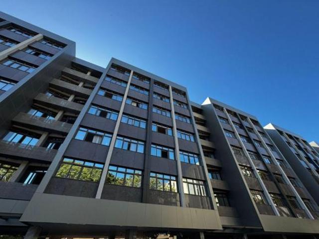 Asa norte 105 m² 03 quartos sendo 1 suite vazado vaga e elevador e fachada reformada