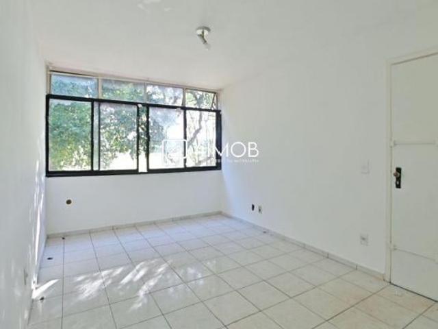 ASA NORTE SQN 407 APARTAMENTO 2 QUARTOS