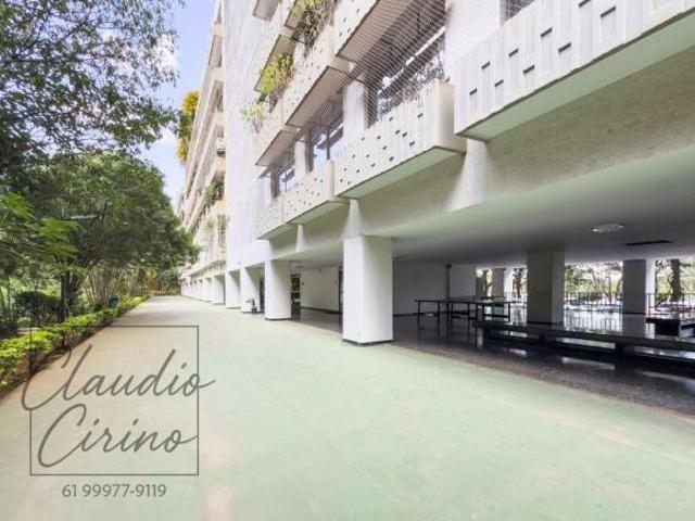 ASA SUL SQS 109 3 QUARTOS DCE NASCENTE VISTA LIVRE VAGA COBERTA DESOCUPADO METRÔ