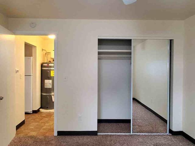 Asamura, M: 706 & 708 128th 1 Bedroom Apartment for Rent at 706 706 & 708 S 128th, Parkland, WA 98444 Parkland