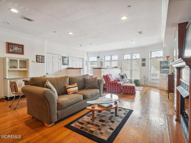 Asbury Park NJ 07712 101897644