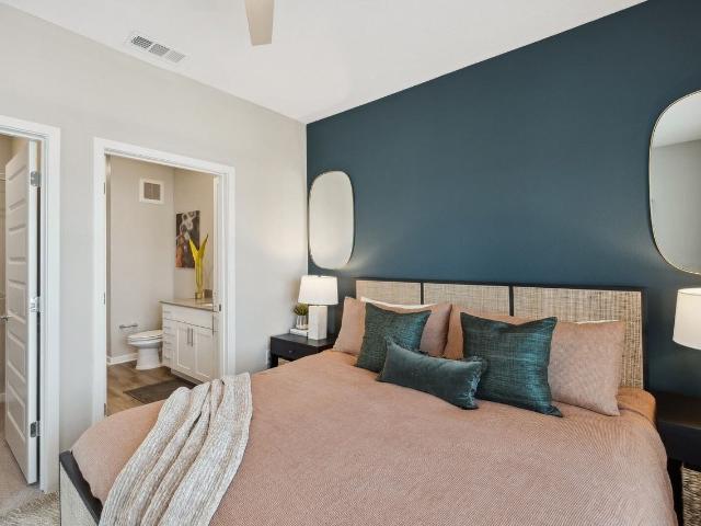 Ascend Durbin Park 1 Bedroom Apartment for Rent at 160 Bowling Green Way, Saint Johns, FL 32259