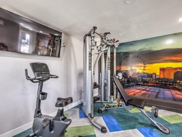 Ascend Townhomes 1 Bedroom Apartment for Rent at 2165 E Rochelle Ave, Las Vegas, NV 89119