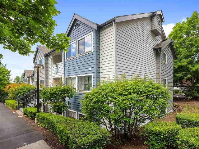 Ascent 3 Bedroom Apartment for Rent at 12062 Slater Ave Ne, Kirkland, WA 98034 North Rose Hill