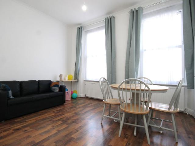 Ascham Street, Kentish Town NW5, 3 bed flat to rent, £3,750 pcm | PrimeLocation
