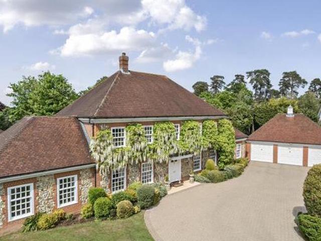 Ascot, Berkshire, 5 Bedroom Detached
