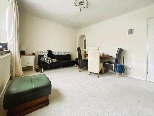 Ascot, Berkshire, SL5 7BD