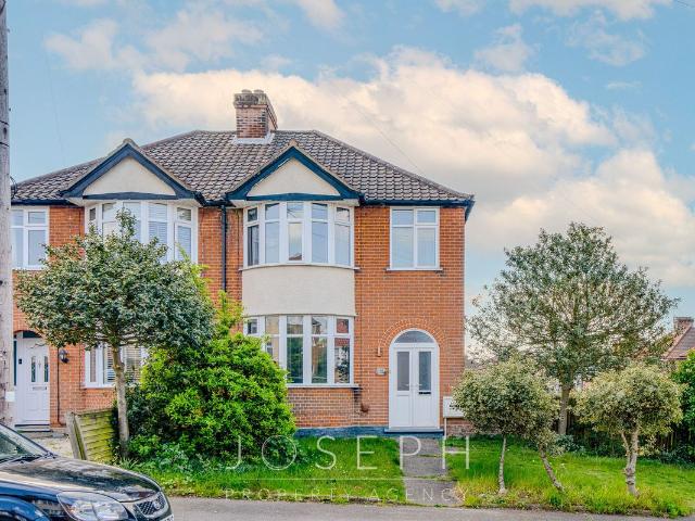 Ascot Drive, Ipswich IP3, 3 bed semi detached house to rent, £1,250 pcm | PrimeLocation