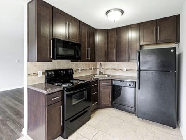 Ascot Park Apartments Two Bedroom 1 bath