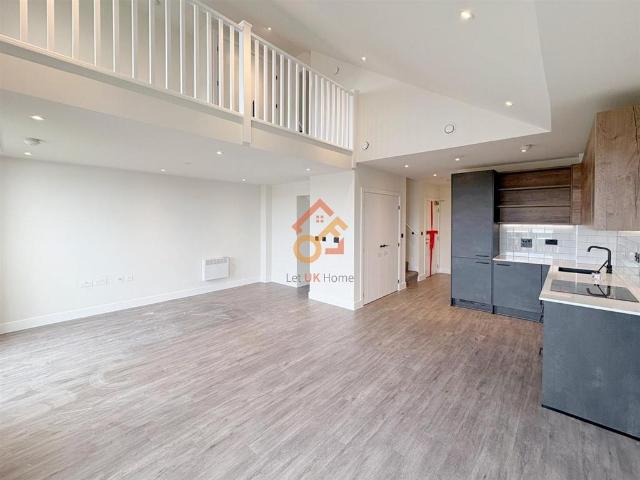 Ashted Wharf, 1 Pitt Street. 1 bed flat to rent £1,180 pcm £272 pw