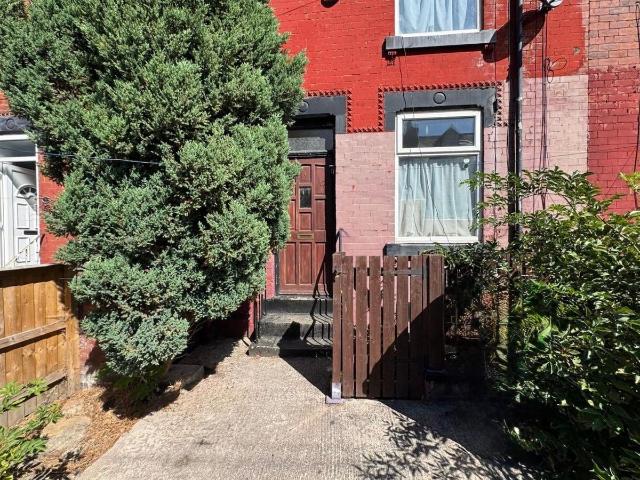 Ashton Avenue, Harehills, Leeds, West Yorkshire LS8, 2 bed terraced house to rent, £900 pcm | PrimeLocation