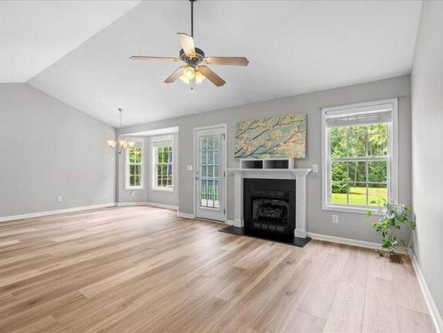 Ashton Glen Ln, Oxford, Home For Sale