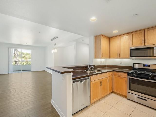 Ashton Sherman Village 1 Bedroom Apartment for Rent at 12629 Riverside Dr, Los Angeles, CA 91607 Valley Village