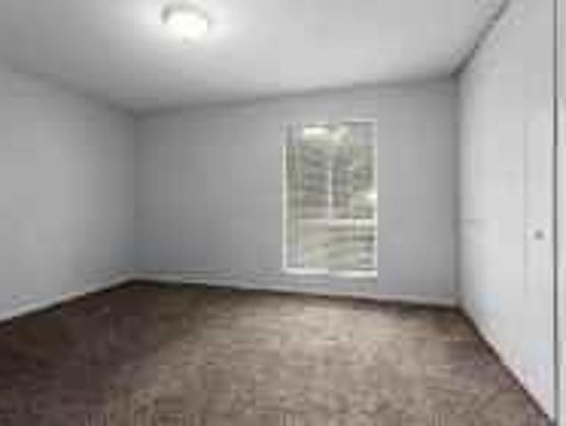 Ashton Place Apts 1 Bedroom Apartment for Rent at 414 W 89th St, Kansas City, MO 64114 Western Hills