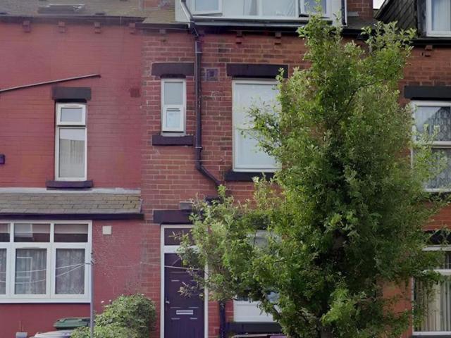Ashton Place, Leeds LS8, 4 bed terraced house to rent, £1,300 pcm | PrimeLocation