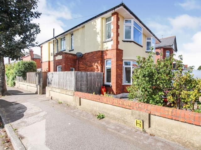 Ashton Road, Bournemouth BH9 4 bed property to rent £2,250 pcm £519 pw
