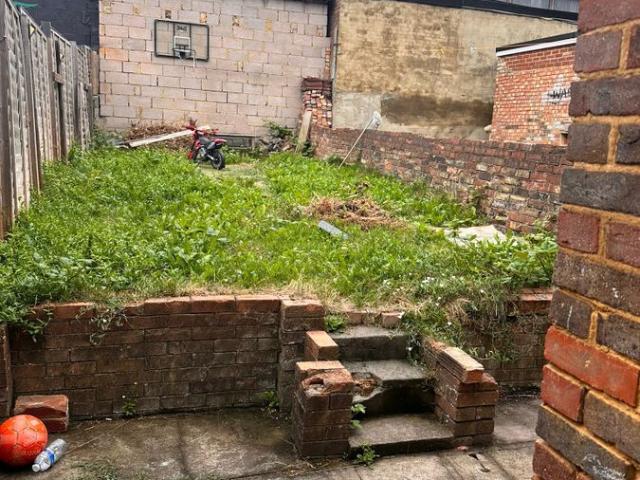 Ashton Road, Luton, Bedfordshire LU1, 2 bed terraced house to rent, £1,250 pcm | PrimeLocation