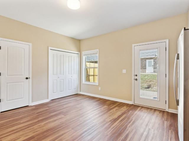Ashton Ridge at Westcreek 2 Bedroom Apartment for Rent at 1060 W Creek Coyote Trl, Clarksville, TN 37042