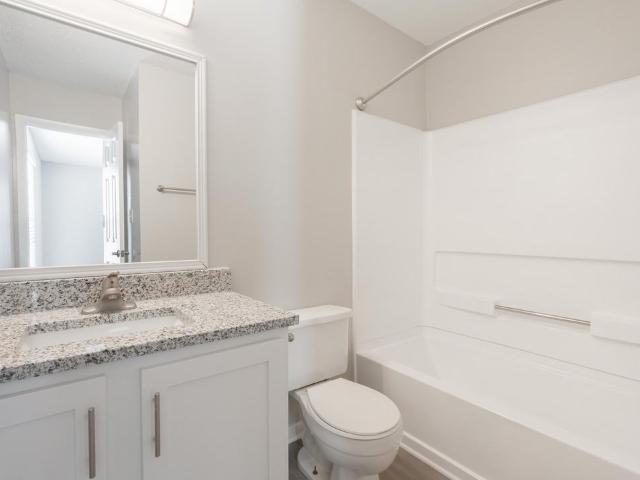Ashton Village 2 Bedroom Apartment for Rent at 200 Chowan Dr, Portsmouth, VA 23701