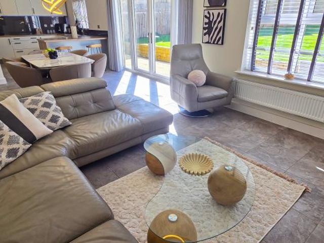 Ashtree Croft Grove, Micklefield, Leeds, West Yorkshire