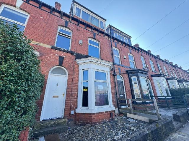 Ashville Road, Hyde Park, Leeds LS6, 5 bed terraced house to rent, £2,160 pcm | PrimeLocation