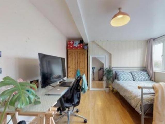 Ashville Road, Leeds, 5 Bedroom Terraced