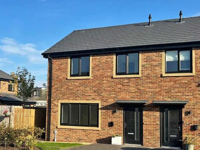 Ashway Park, Bradwell, 3 Bedroom Semi detached