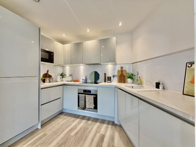 Ashwell House, Healum Avenue, Southall UB2, 2 bed flat to rent, £2,200 pcm | PrimeLocation