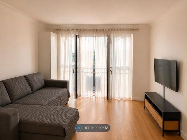 Ashwood Court, Wembley HA9, 1 bed flat to rent, £1,700 pcm | PrimeLocation