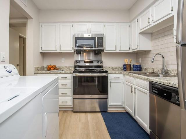 Ashwood Cove 3 Bedroom Apartment for Rent at 1211 Hazelwood St, Murfreesboro, TN 37130