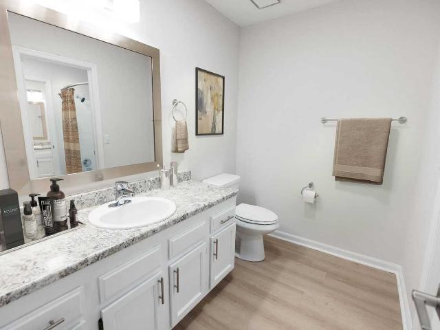 Ashwood Cove 1 Bedroom Apartment for Rent at 1211 Hazelwood St, Murfreesboro, TN 37130