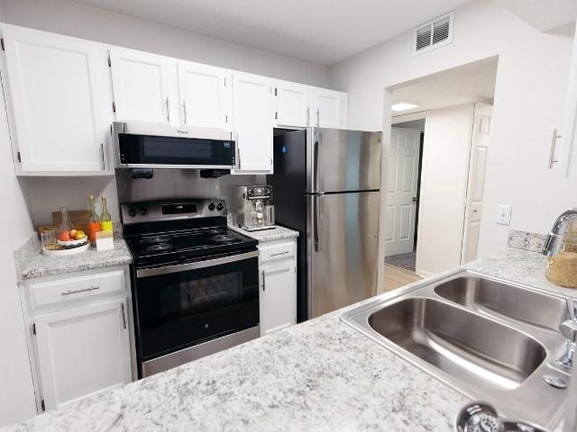 Ashwood Cove 2 Bedroom Apartment for Rent at 1211 Hazelwood St, Murfreesboro, TN 37130