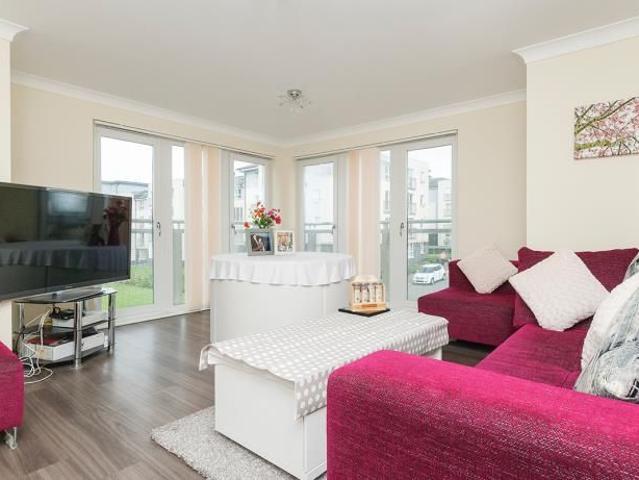 Ashwood Gait, Edinburgh EH12, 2 bed flat to rent, £1,275 pcm | PrimeLocation
