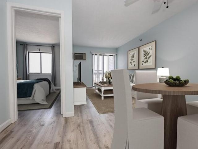 Ashworth Ave Unit,hampton, Condo For Sale