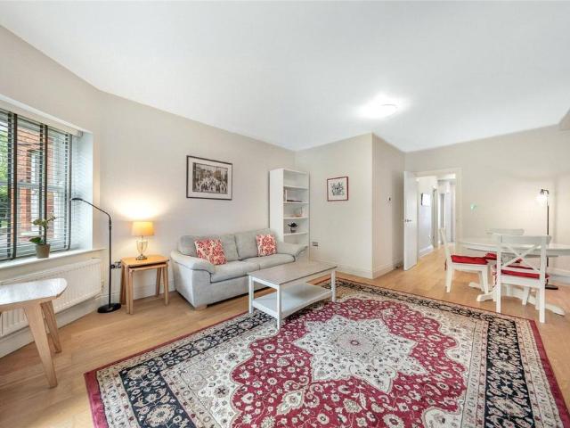 Ashworth Mansions, Elgin Avenue. 2 bed apartment to rent £3,445 pcm £795 pw