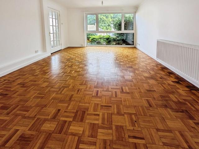 Ash Close, Southampton, SO19