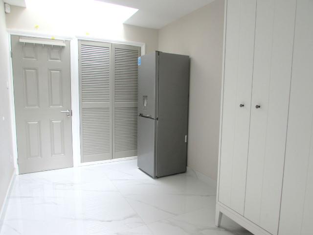 Ash Close, Stanmore, Middlesex HA7, 1 bed flat to rent, £1,300 pcm | PrimeLocation