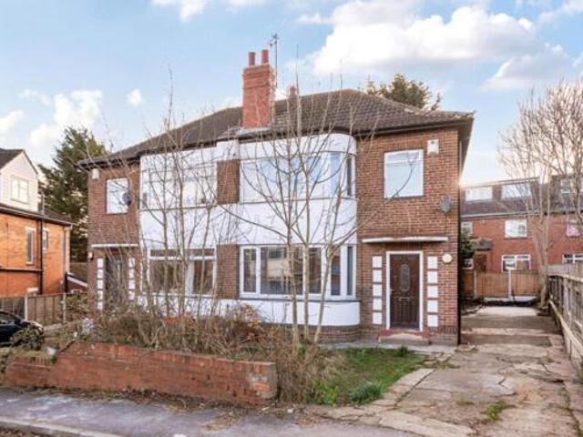 Ash Crescent, Headingley, 3 Bedroom Semi detached