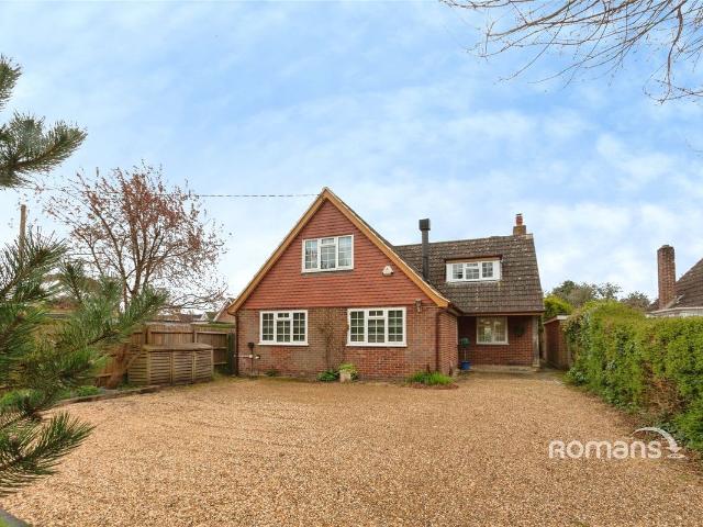 Ash Green Lane East, Ash Green, Aldershot GU12, 3 bed detached house to rent, £2,750 pcm | PrimeLocation