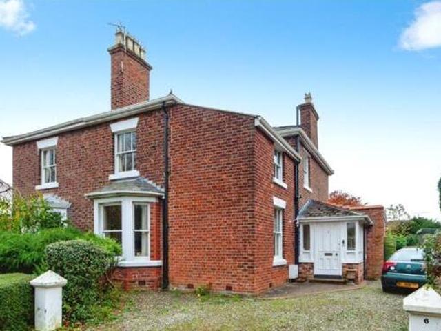 Ash Grove, Chester, 4 Bedroom Semi detached