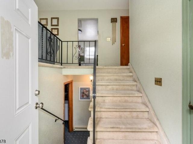 Ash Ln, Parsippany Troy Hills Township, Home For Sale