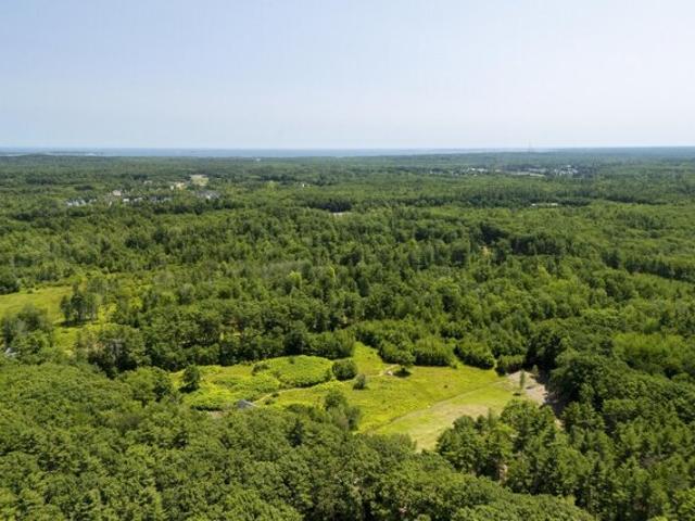 Ash Swamp Rd, Scarborough, Home For Sale